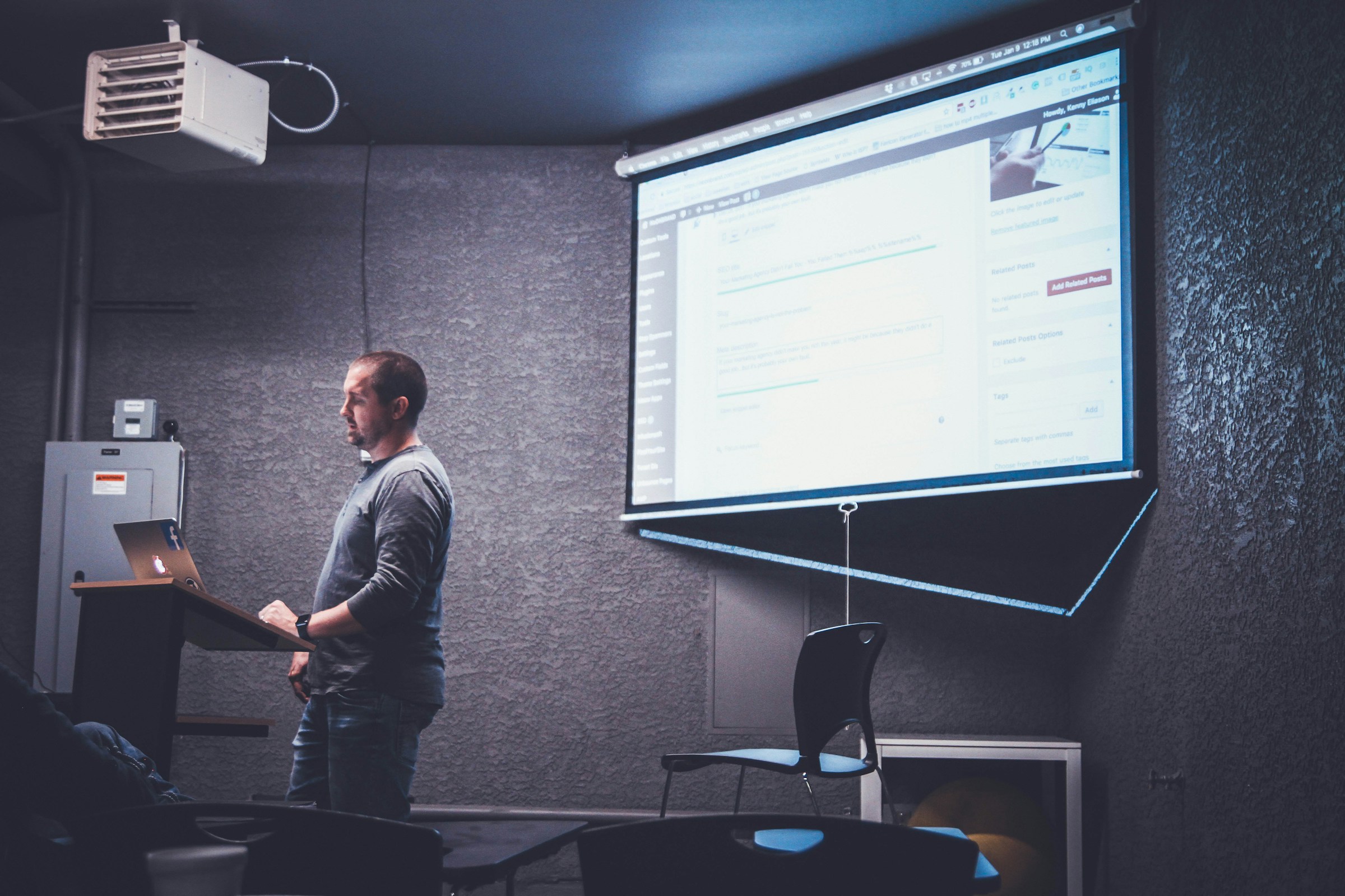 Best AI Presentation Tools 2025: Gamma & More